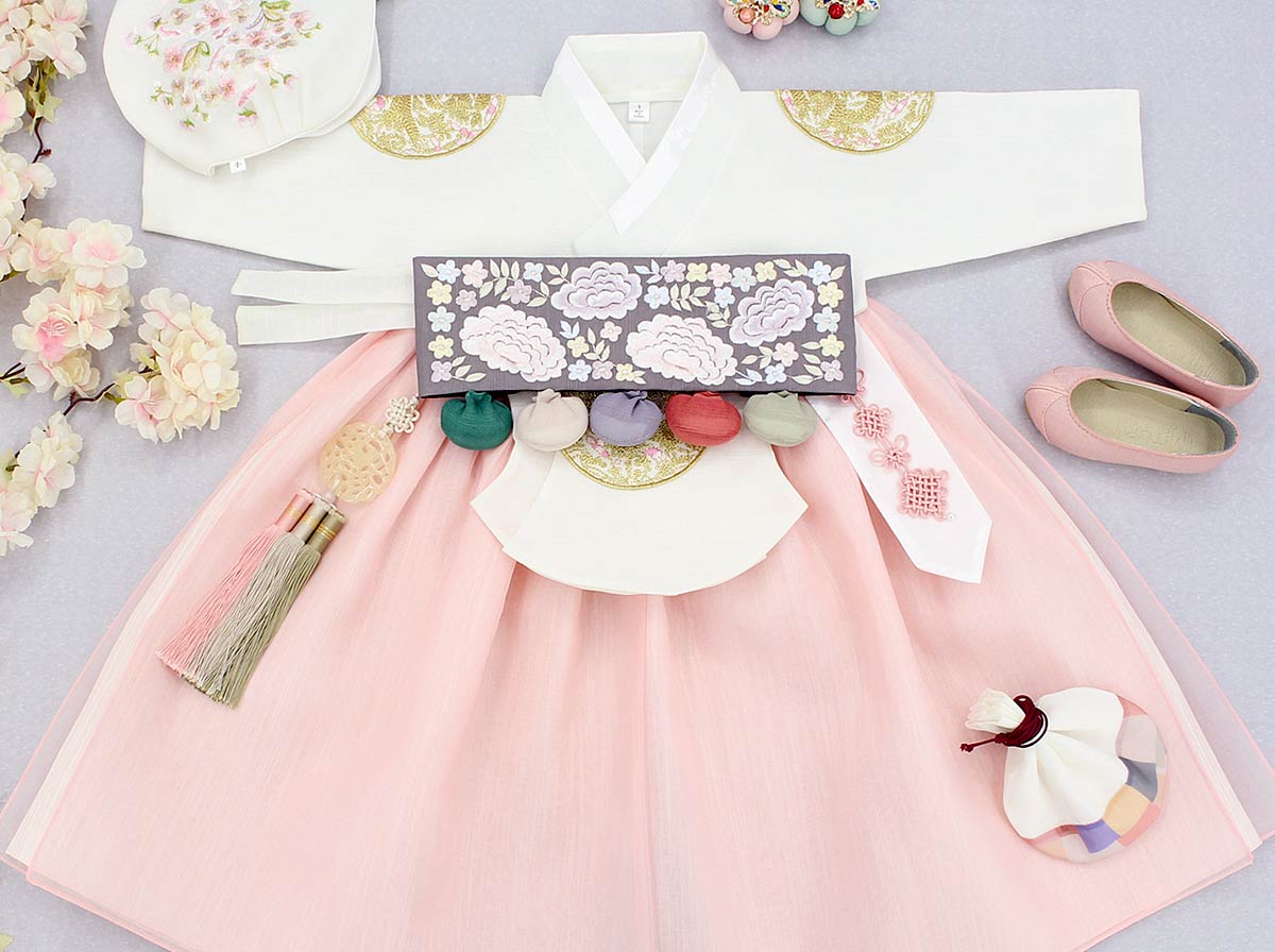 Pink with 3 Dragon Embroideries Girl Hanbok – Joteta Korean Online Shop