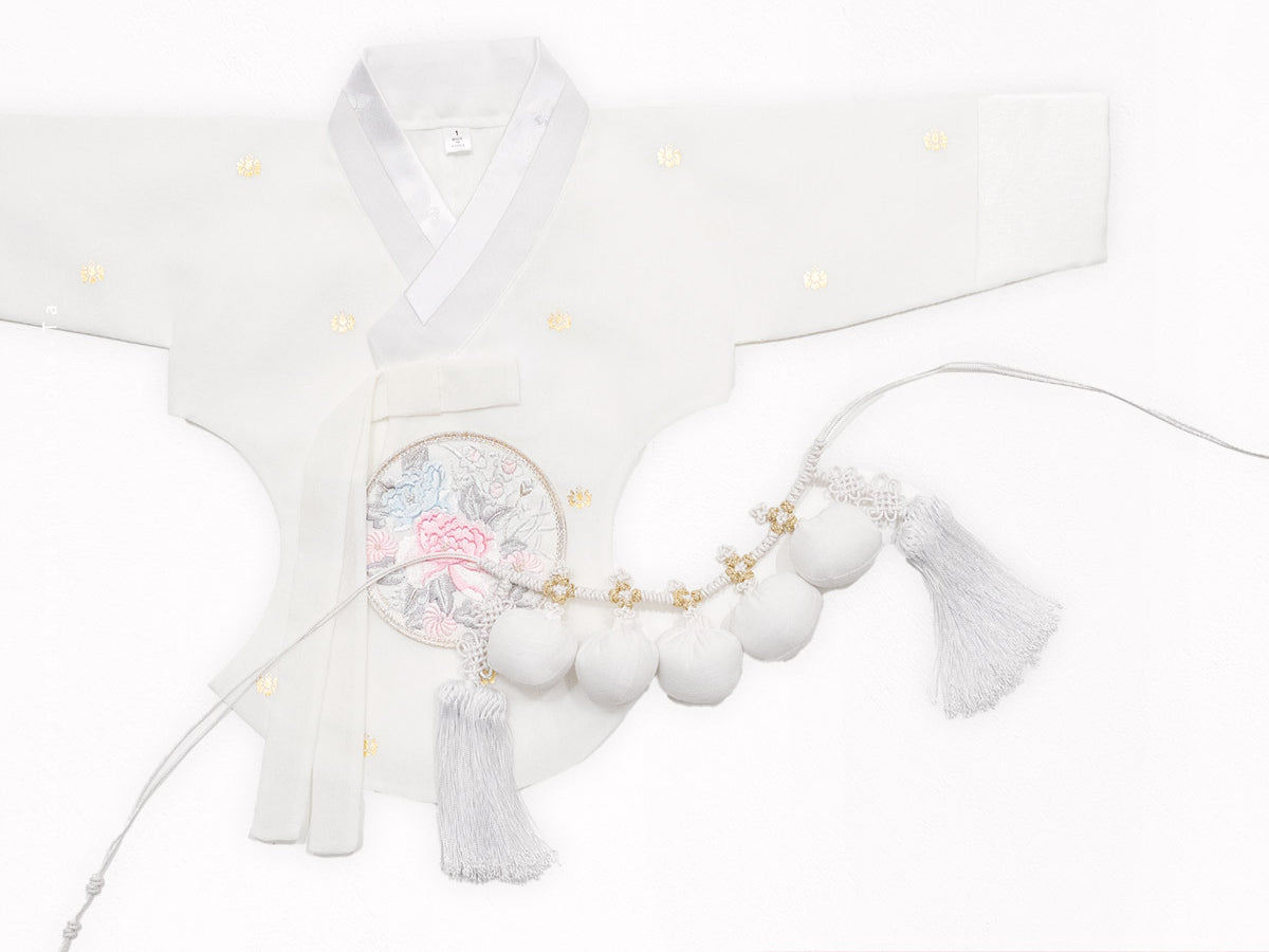 [2026] Ivory Ruby Baby Girl Hanbok – Joteta Korean Online Shop