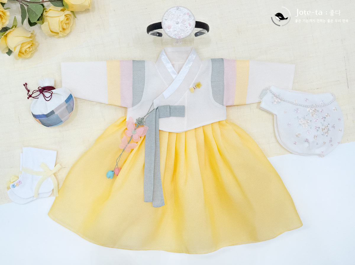 Lovely in Yellow 100 Days Baby Girl Hanbok – Joteta Korean Online Shop