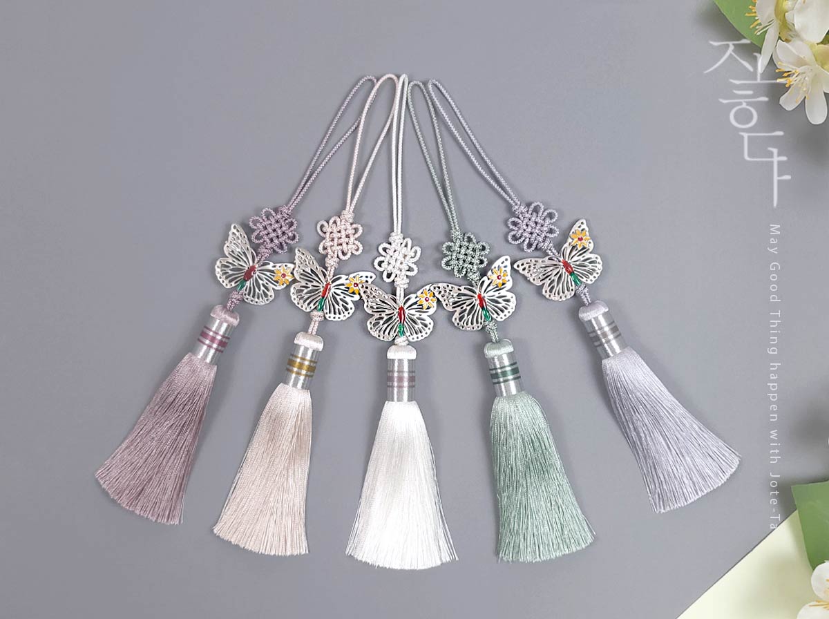 Silver Butterfly Norigae (5 Colors) – Joteta Korean Online Shop