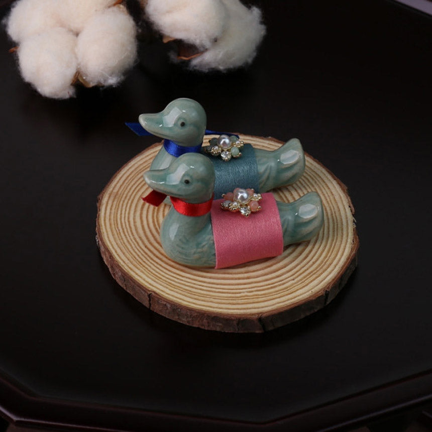 Korean Traditional Ceramic Wedding Geese Set – Joteta Korean Online Shop